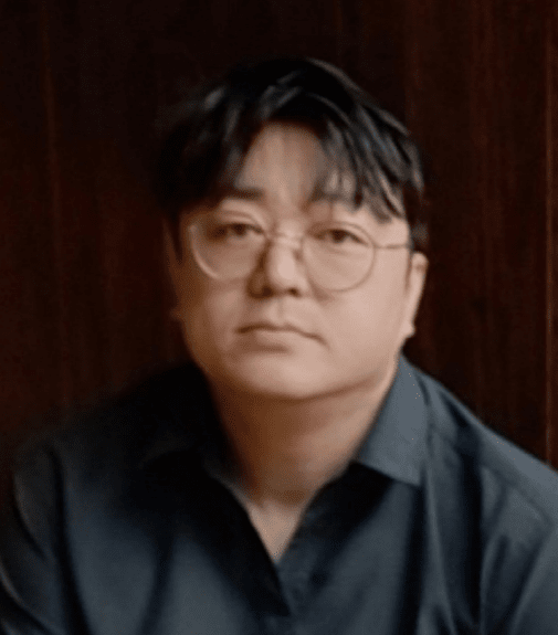 거의 모두가 자신의 무가치함과 싸우고 있다